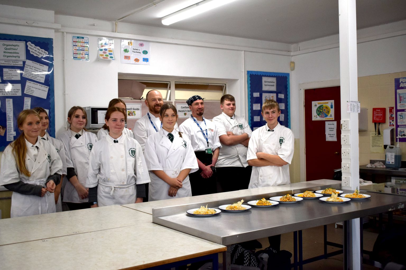 Budding chefs ‘rice’ to Risotto Workshops challenge at Welshpool High ...